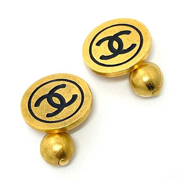 CHANEL | Jewelry | Chanel Cc Logo Bracelet Goldtone Metal 228847c62b ...